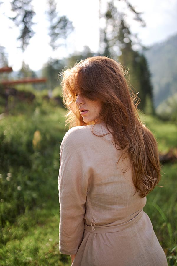 What You Need to Know about the 'No Poo' Hair Method – Suvarna